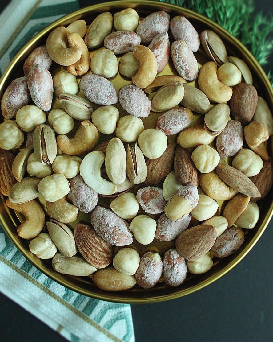Serde | Deluxe Mixed Nuts (Salted Peanut, Hazelnut, Pistachio, Almond ...