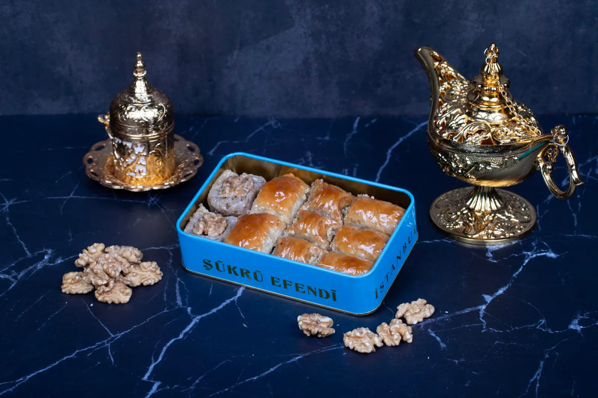 Sukru Efendi 1935 | Assorted Turkish Baklava with Walnut in Gift Metal ...