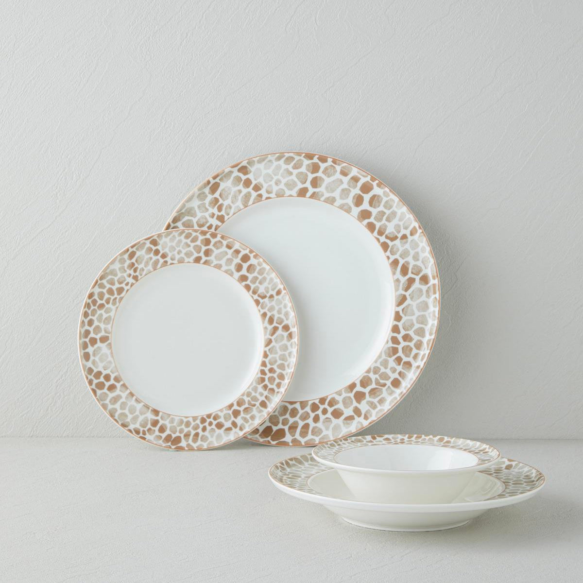 Professional Grade Bone Porcelain Dinnerware Set 24 Piece 6 Person ...