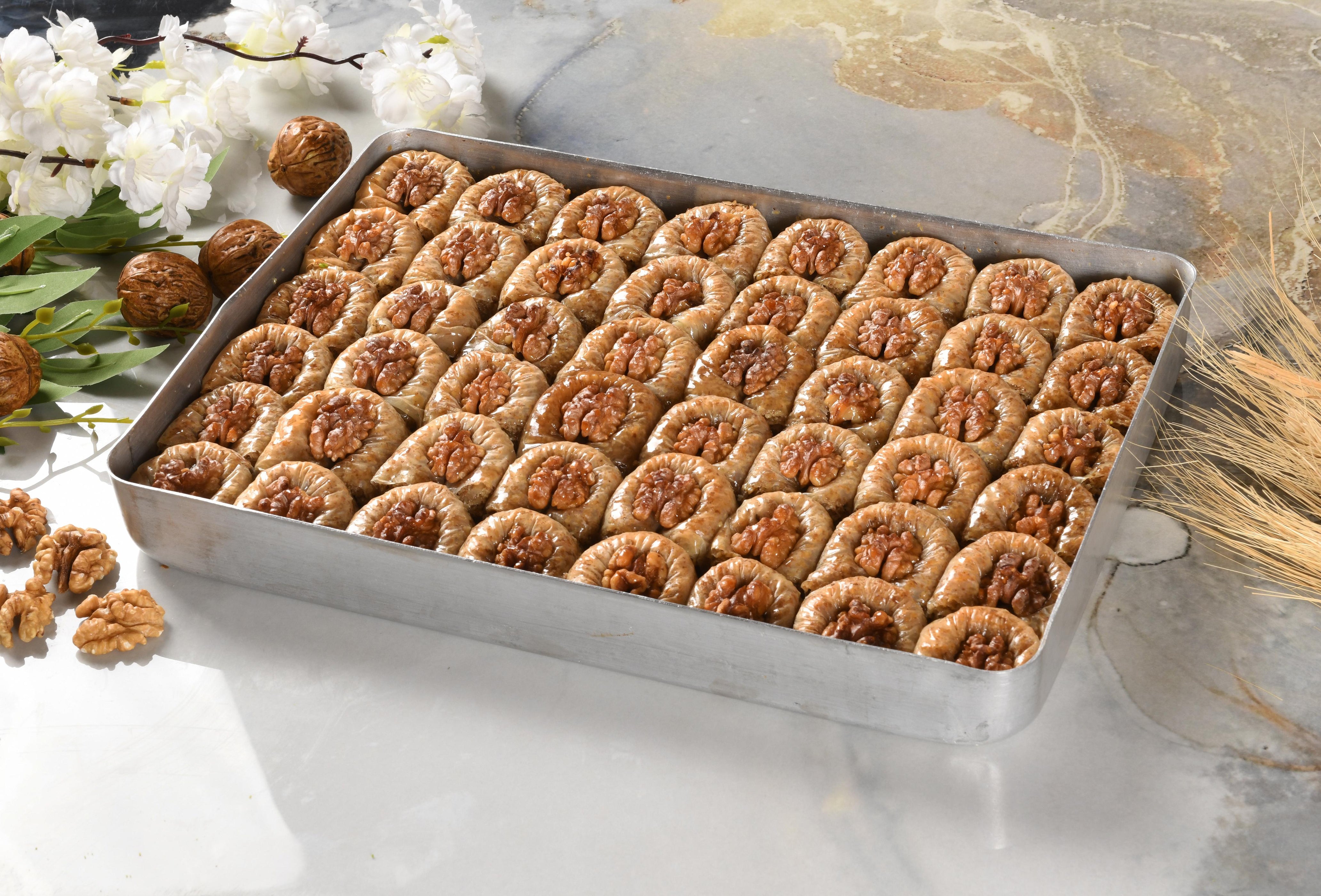 Home Asi | Nightingale Nest Walnut Baklava Tray
